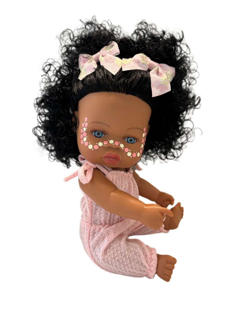 COLOURS FOR ALL CULTURES – Dollies Tribe & Co